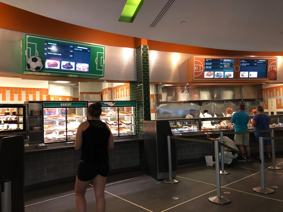 Detailed review & photos “Disney’s All-Star Sports Resort” – Fish&Tips