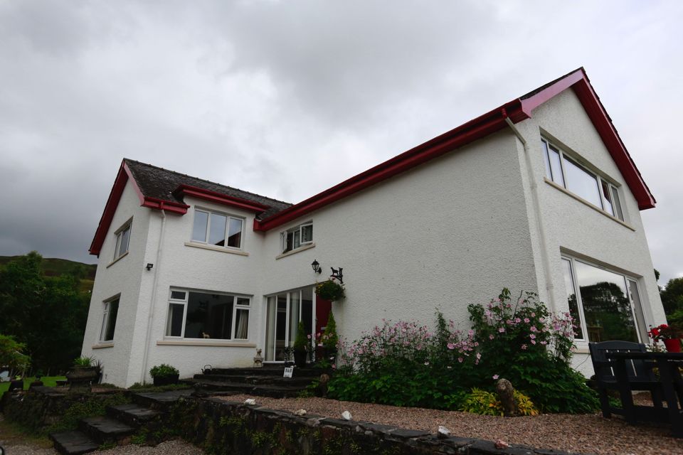 Detailed review & photos “Torbeag House” – Fish&Tips